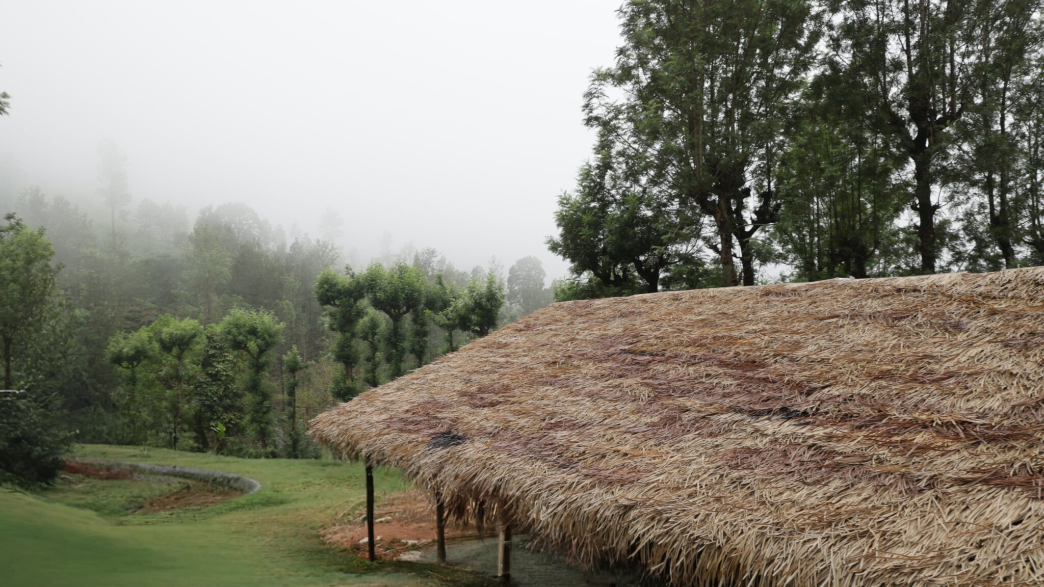 Synthetic Thatch Roof - Synthetic